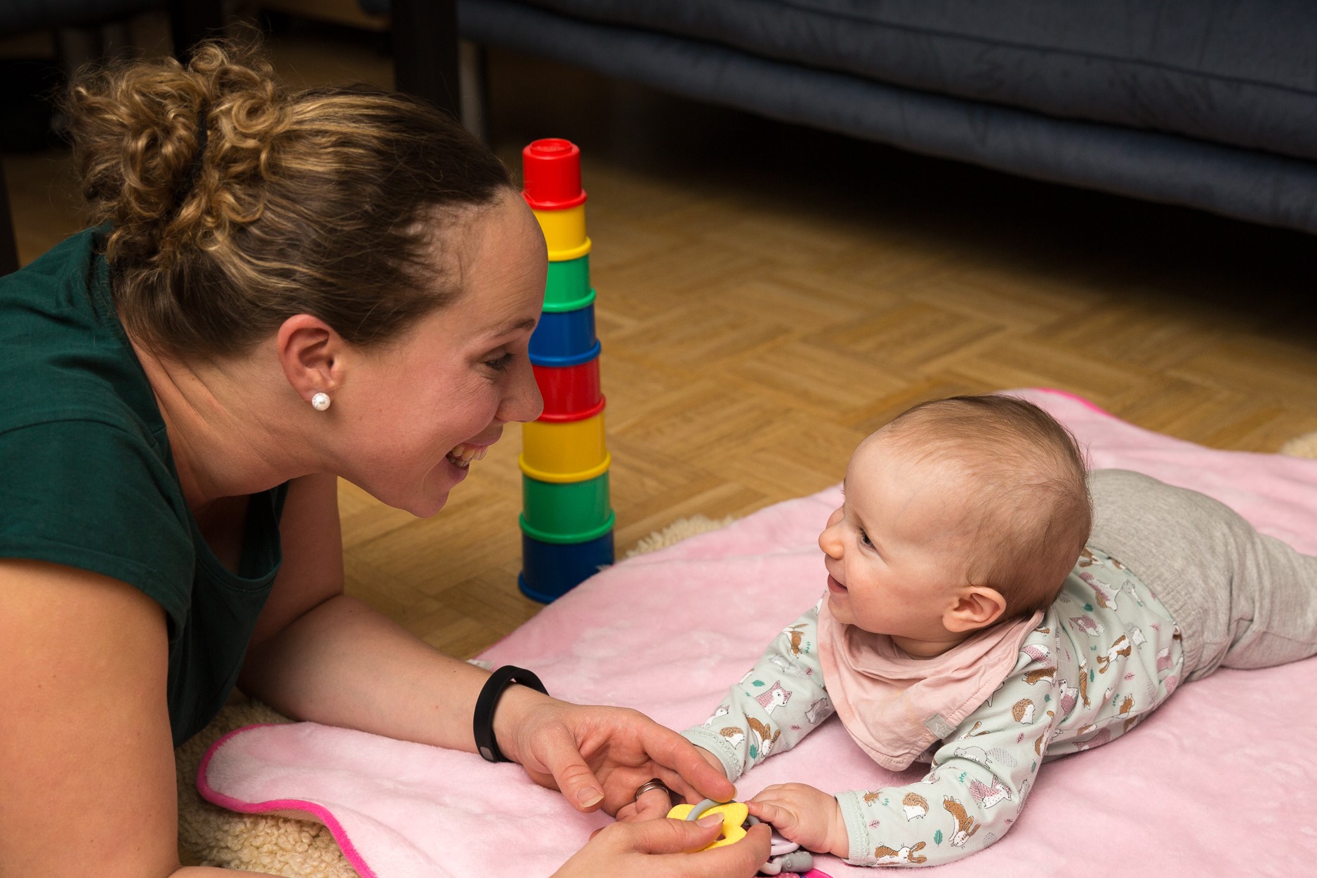 «Ich schneide gerne Grimassen für sie» — www.wireltern.ch